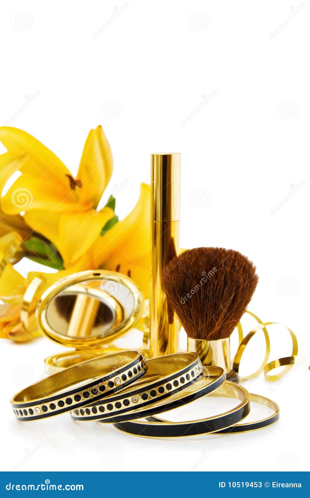 Luxury makeups and jewelry stock image. Image of presents - 10519453
