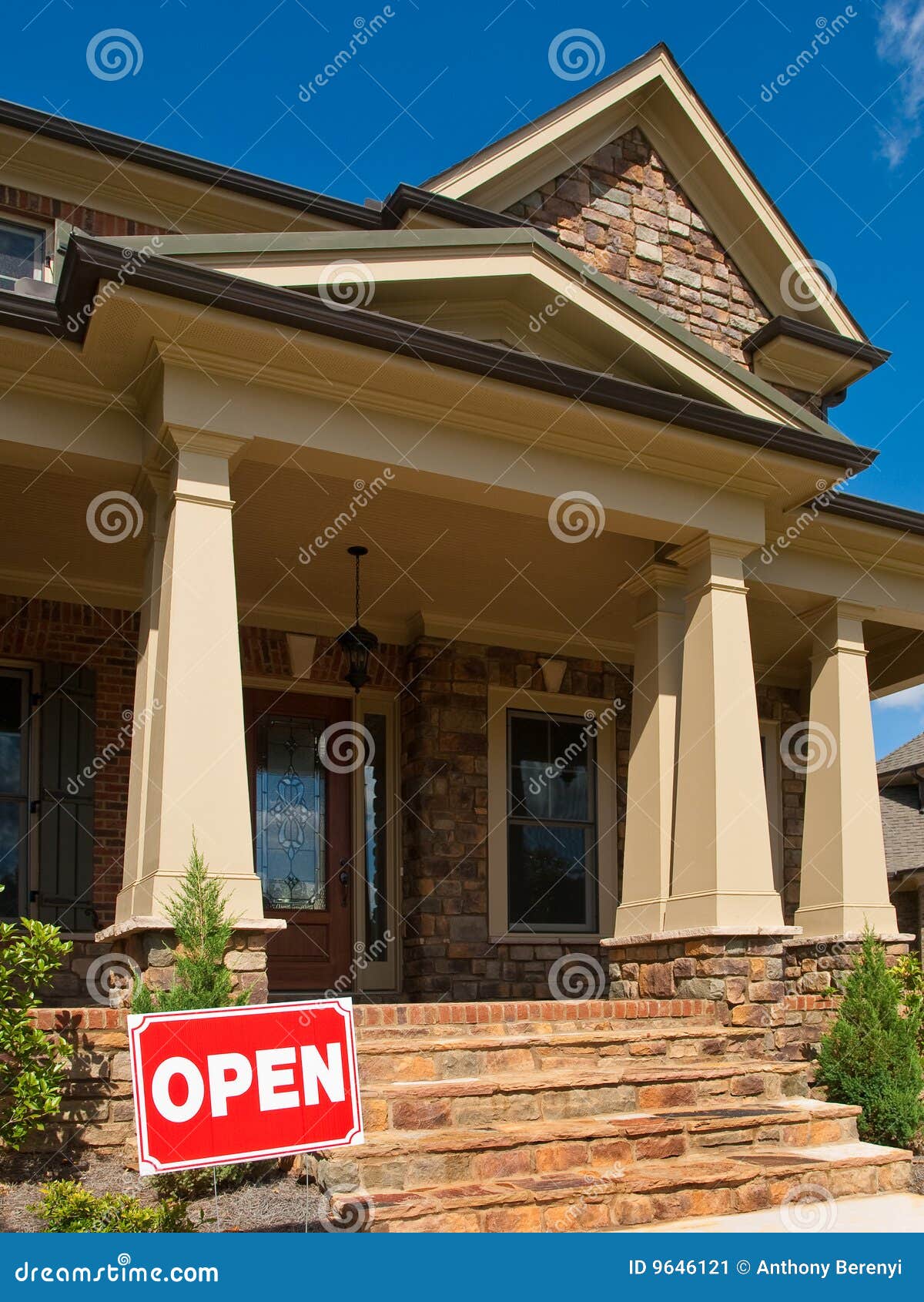 Luxury Model Home Exterior Column Entrance Stock Photography ...