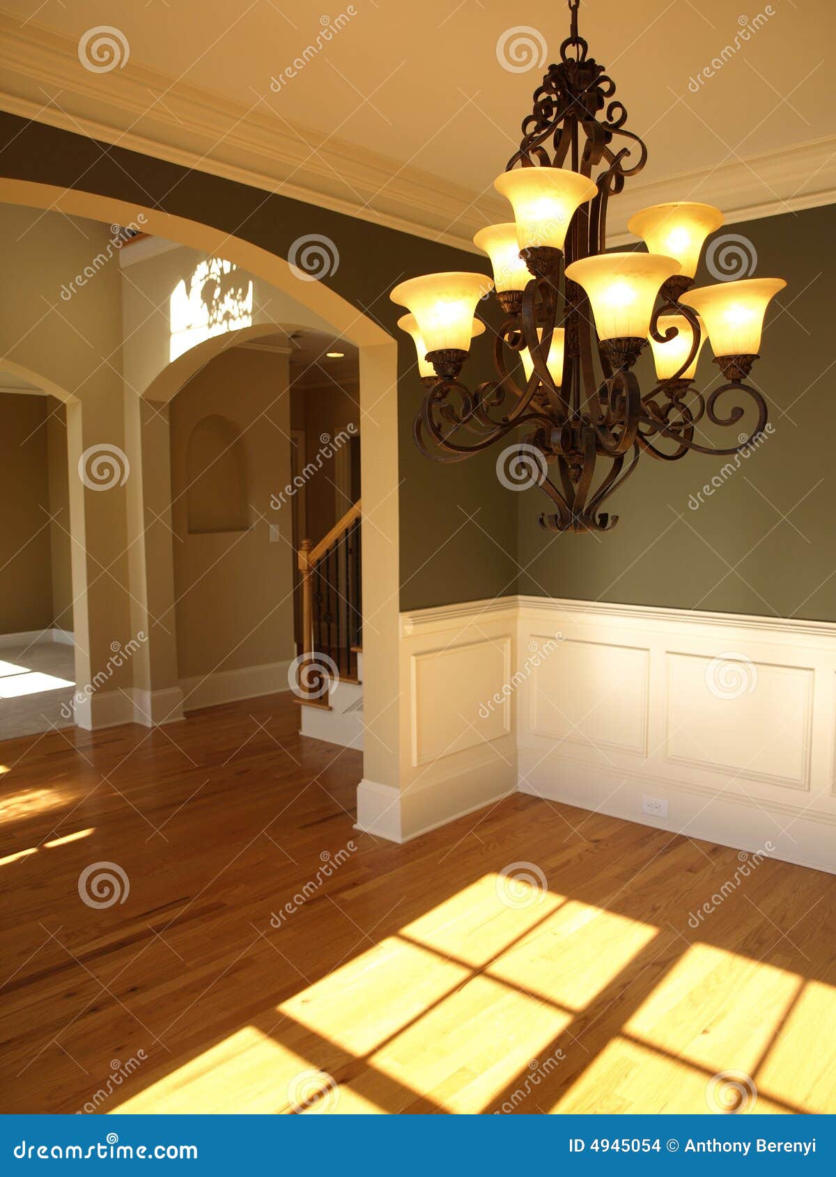 Luxury Ornate Living Room with Light Stock Photo - Image of arch, lobby ...