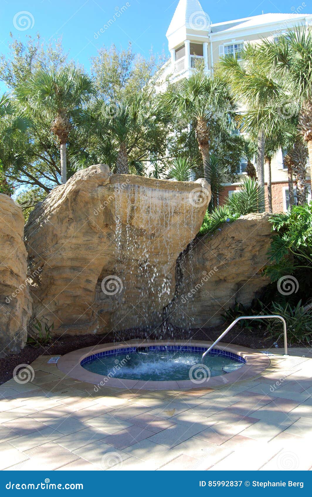 Luxury Resort Whirlpool stock image. Image of luxury - 85992837