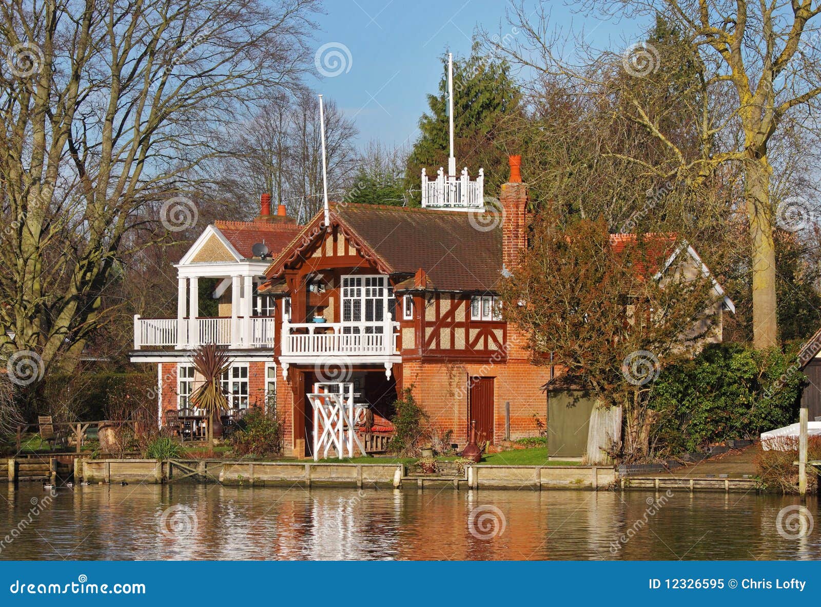 Luxury Riverside House stock image. Image of riverside - 12326595