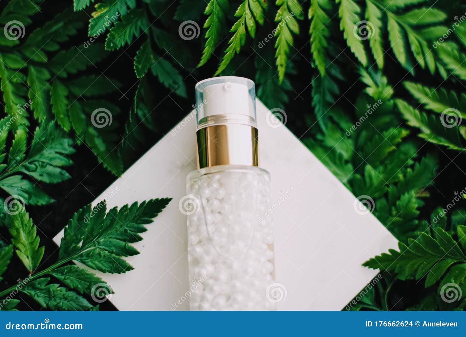 Luxury Skincare Moisturizing Serum Gel Green Garden Natural Herbal Cosmetics And Organic Anti
