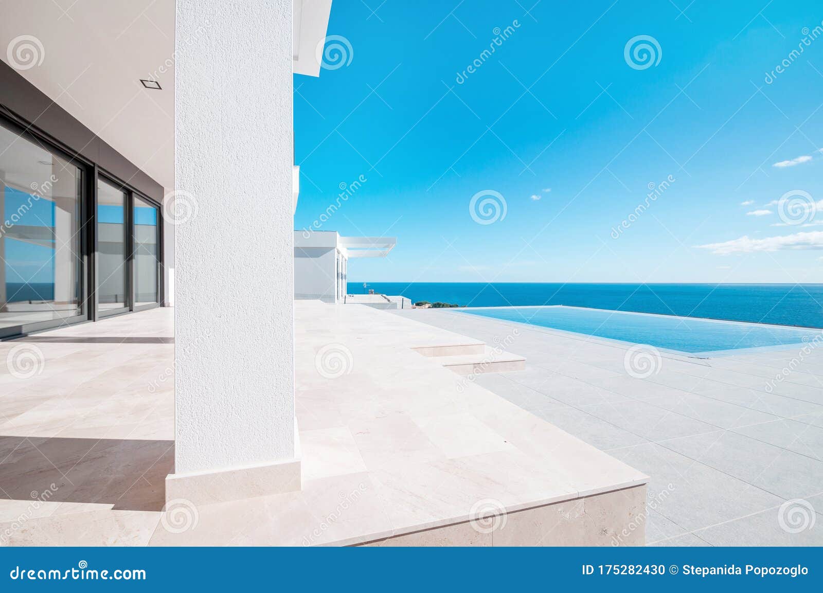 Luxury Swimming Pool in Front of the Sea. Swimming Pool with Beautiful ...