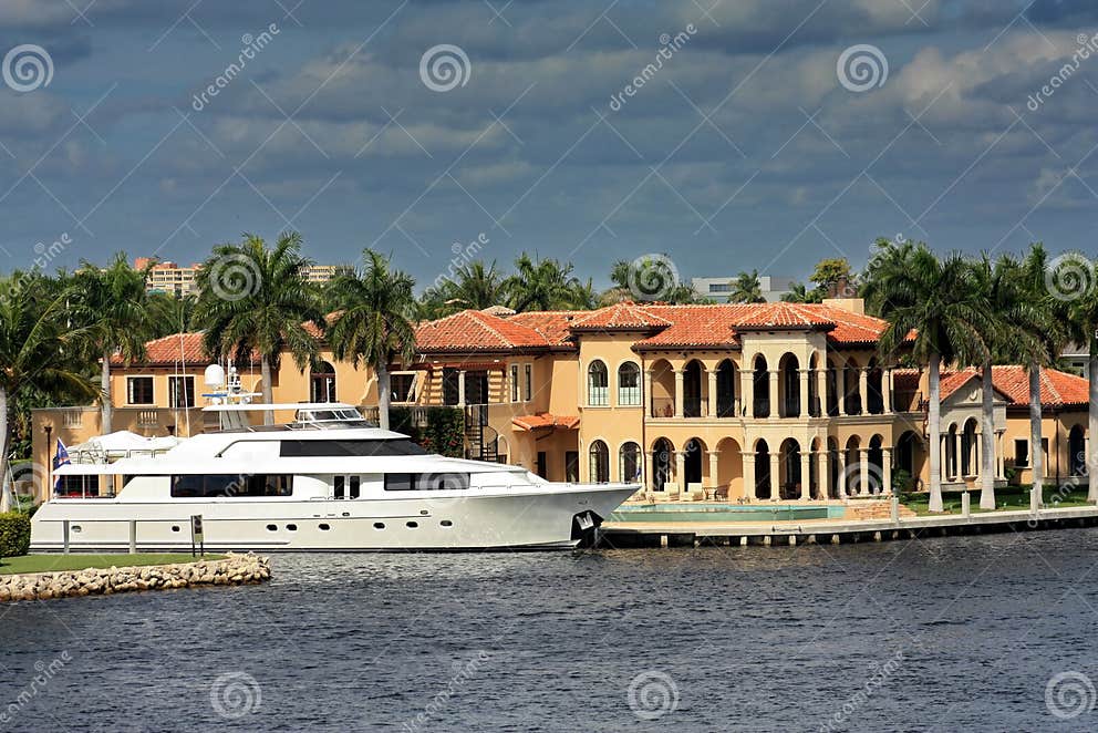 Luxury Waterfront stock image. Image of exclusive, beach - 12339493