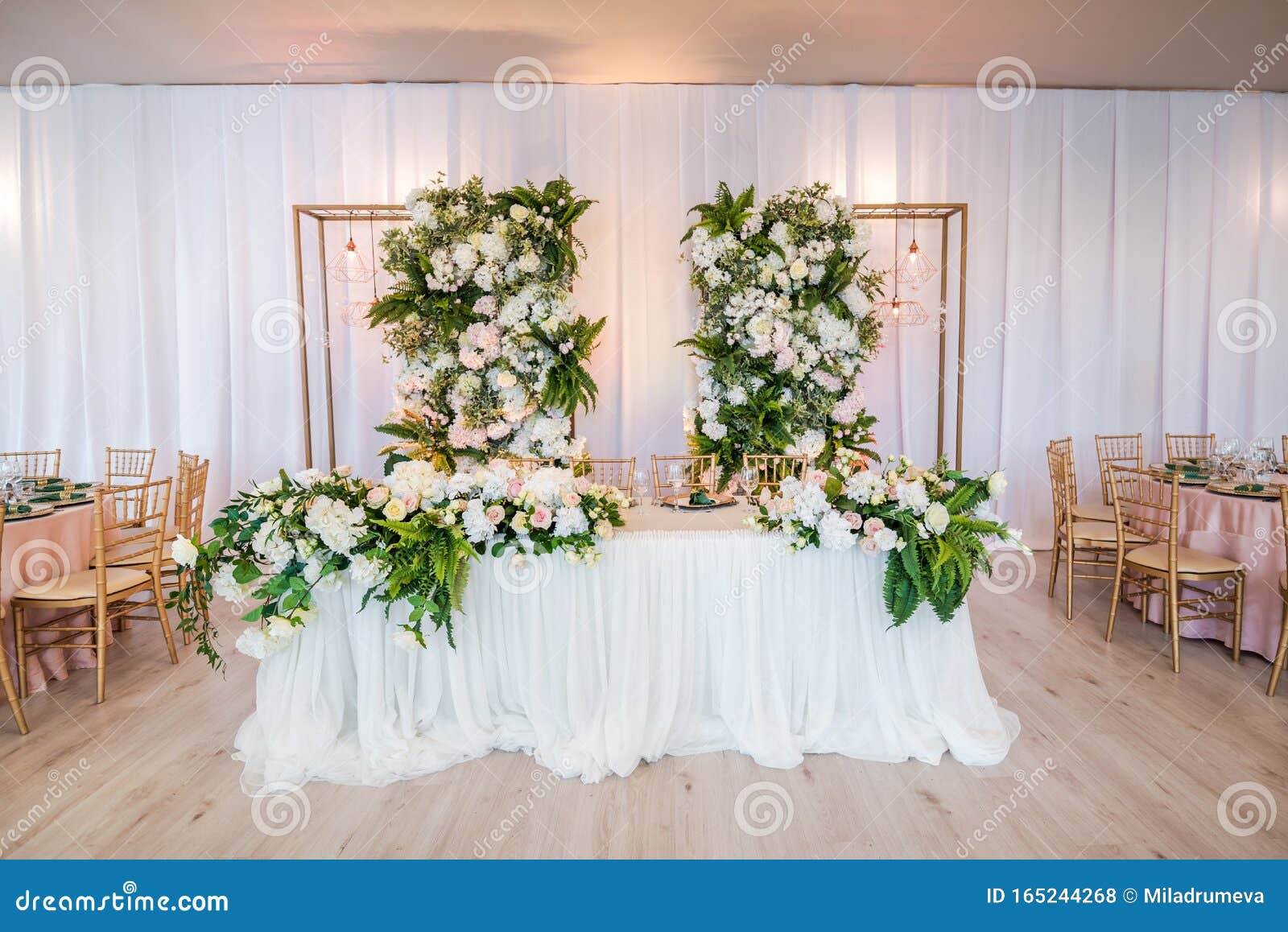 Luxury Wedding Table Decoration. Special Event Table Set Up Stock Photo ...