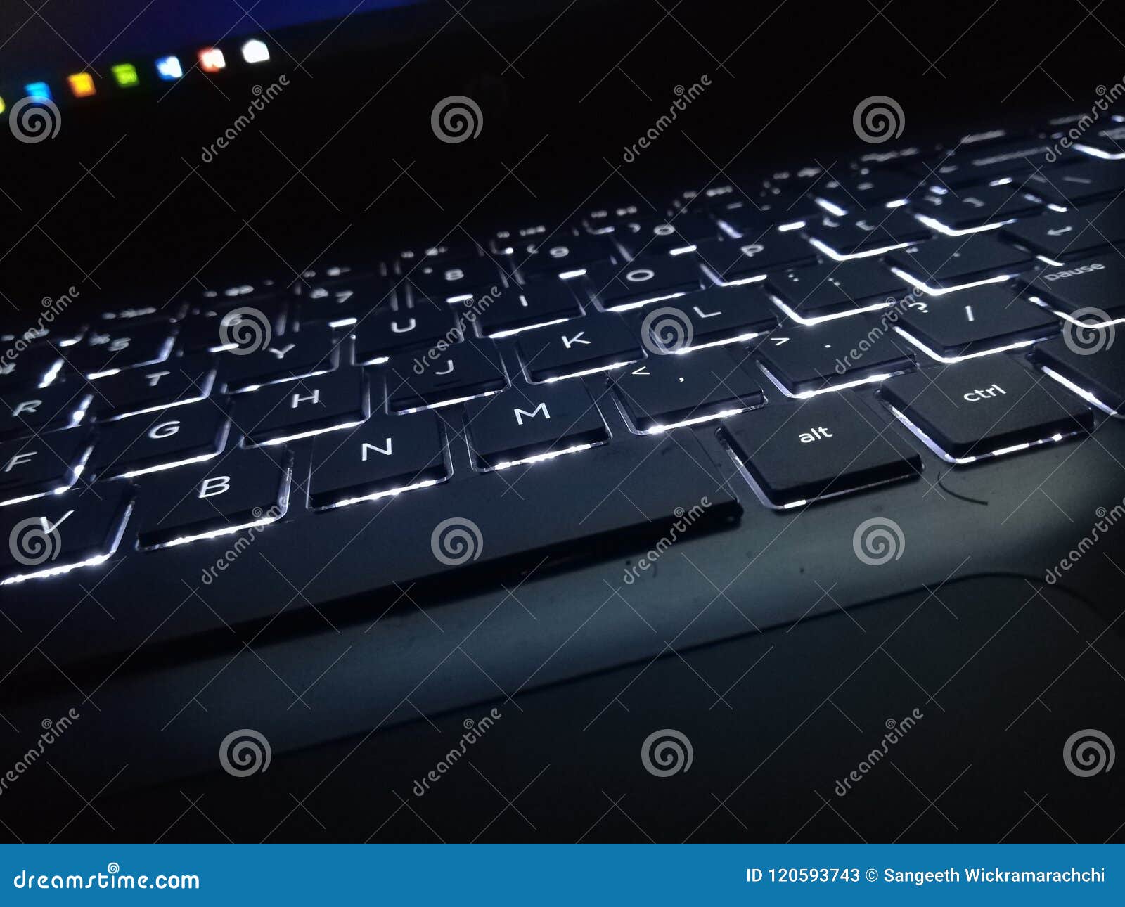 Luz del teclado imagen de archivo. Imagen de blanco - 120593743