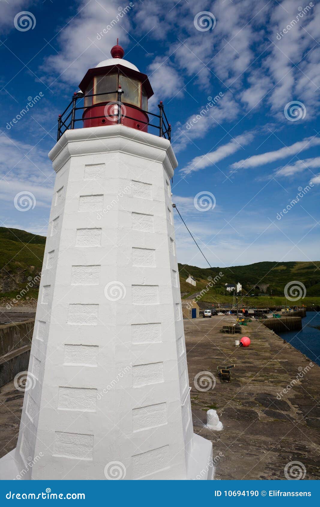 Lybster Lighthouse, Scotland Stock Photo - Image of scotland, europe ...
