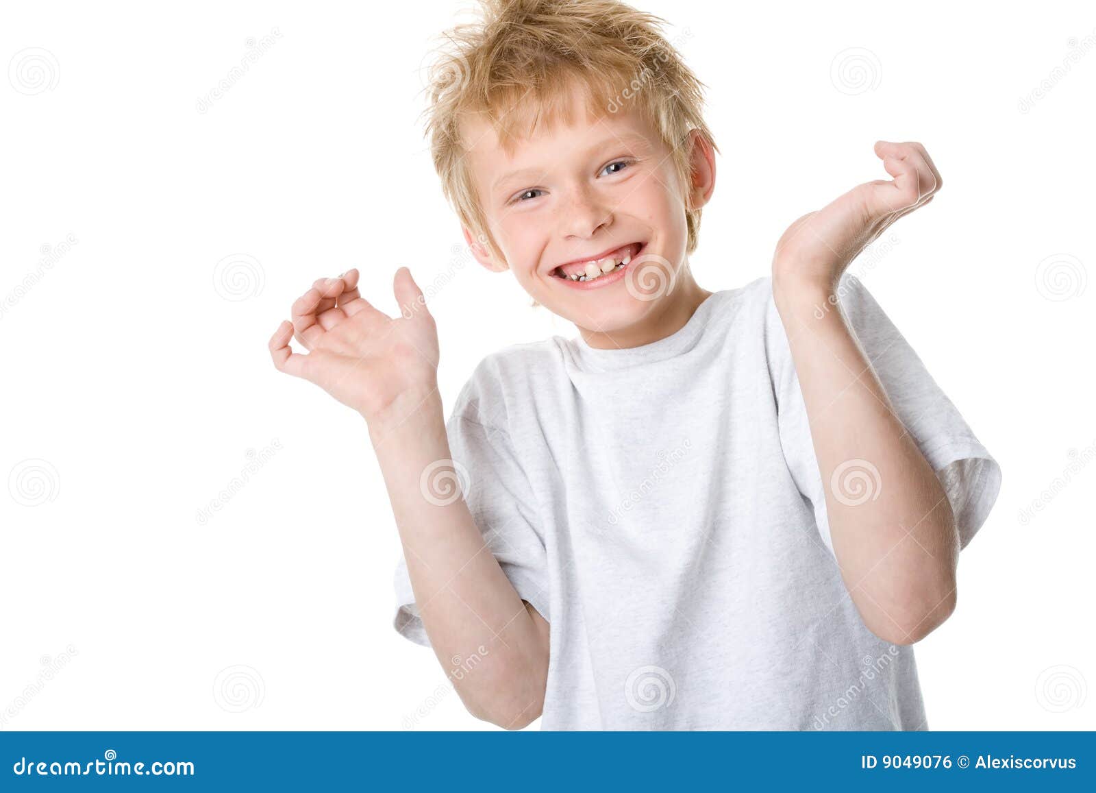 Lycklig pojke arkivfoto. Bild av ögon, familj, bror, bakgrund - 9049076