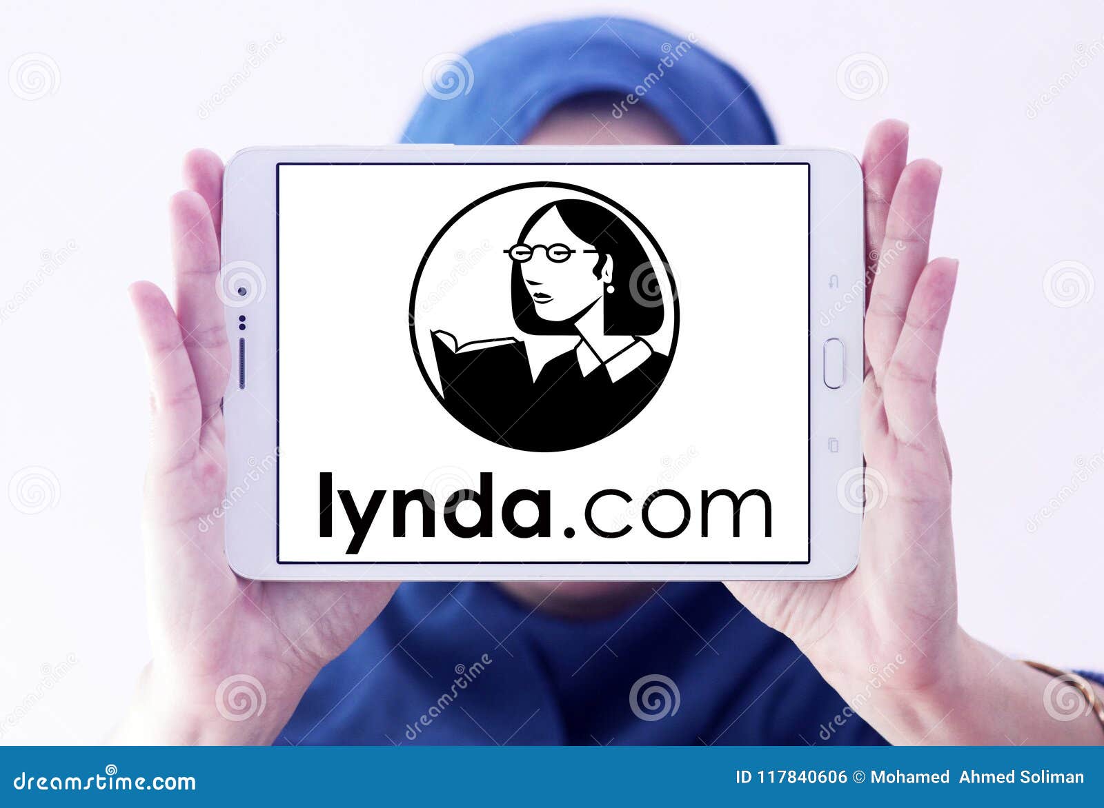 Lynda logotipo de COM foto editorial. Imagem de companhia - 117840606