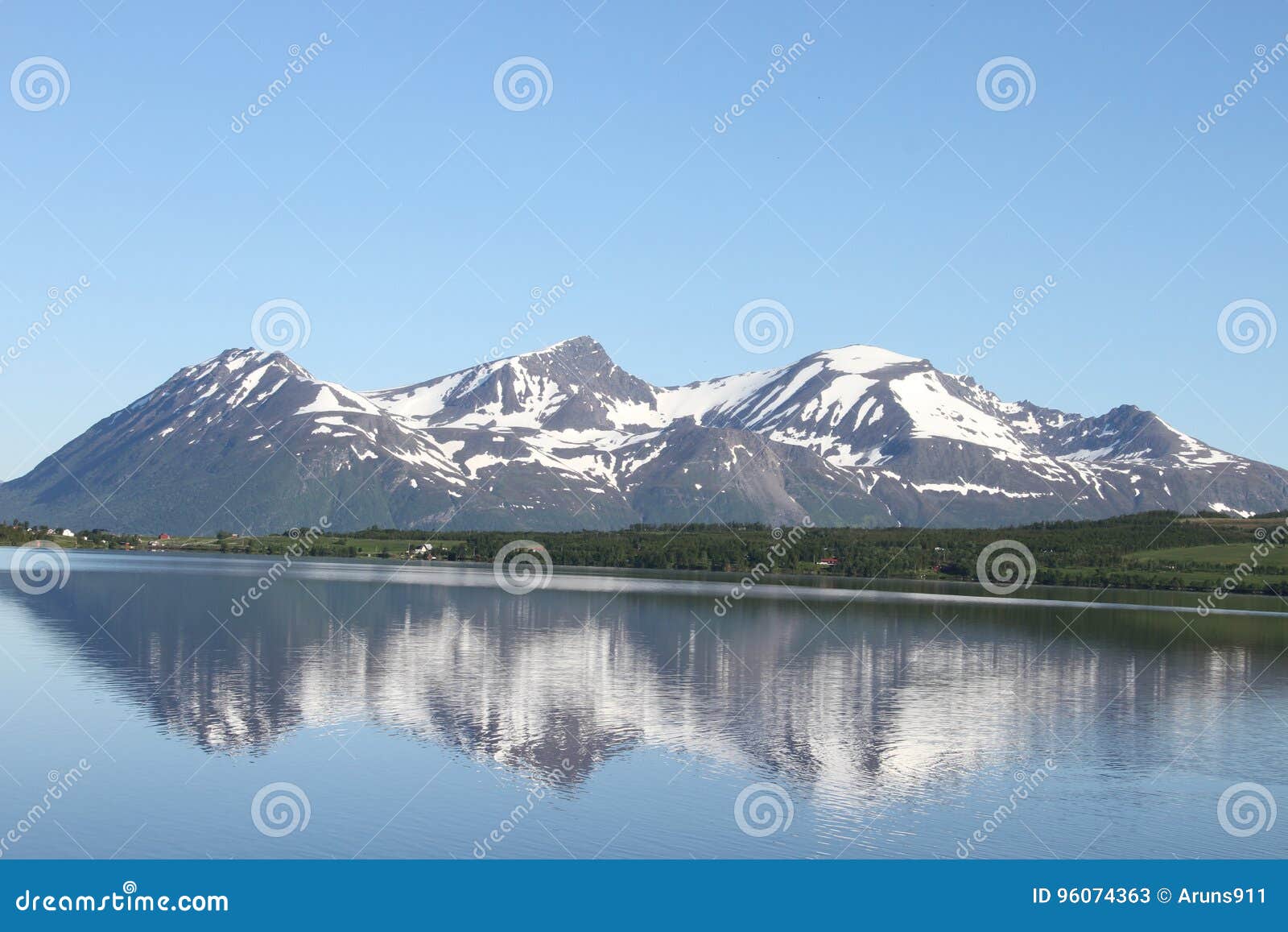 Lyngen Alps, Norway stock image. Image of alps, mountain - 96074363