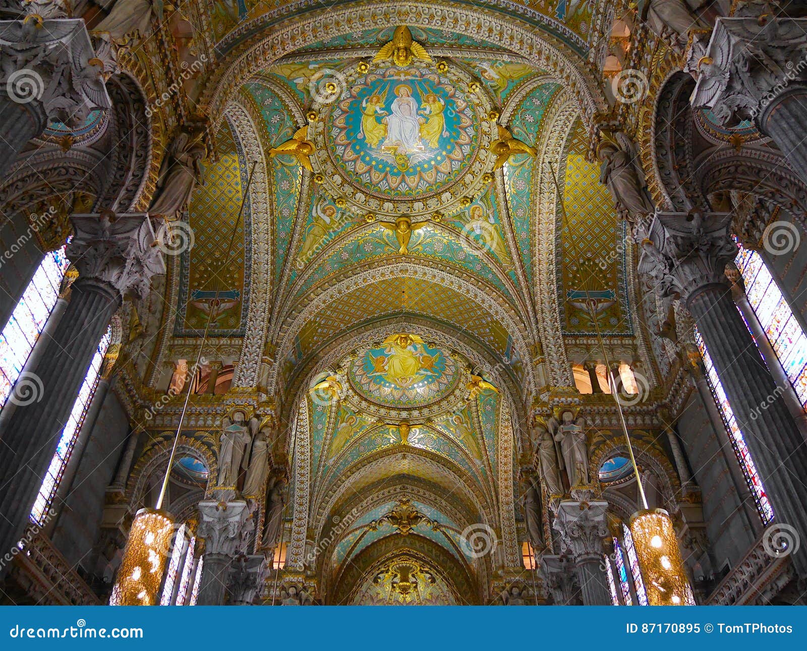 Lyon Cathedral, France - the Inside Editorial Image - Image of pretty ...