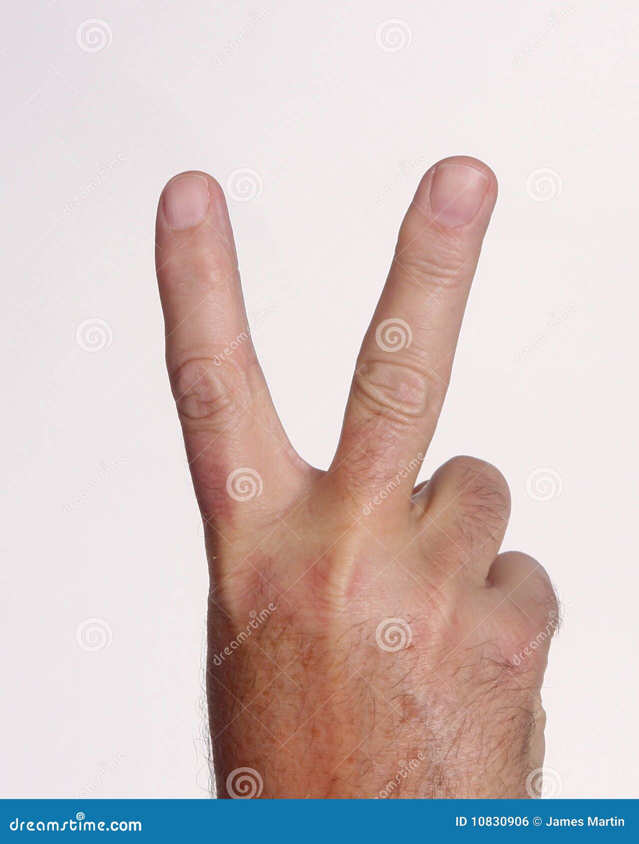 Mão Que Sustenta Dois Dedos Foto de Stock - Imagem de fotografia ...