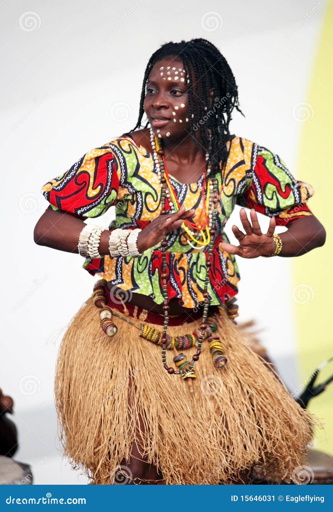 Música e dança de Angola foto editorial. Imagem de tradicional - 15646031