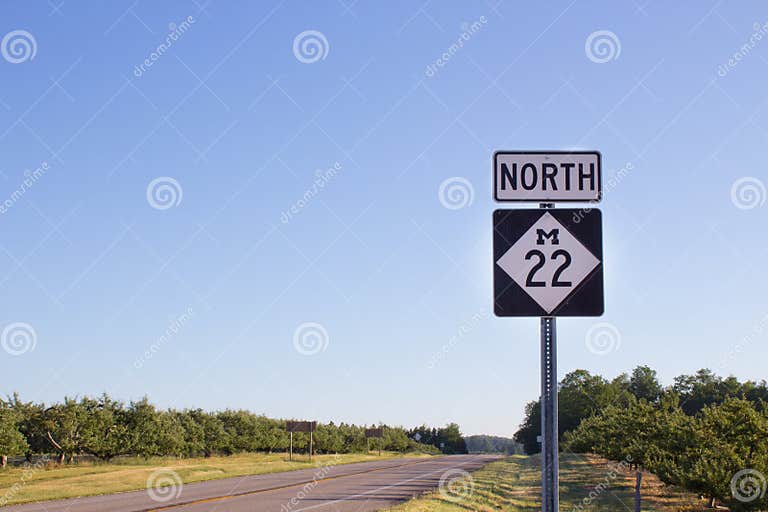 M-22 Scenic Highway stock photo. Image of northern, leelanau - 25427746