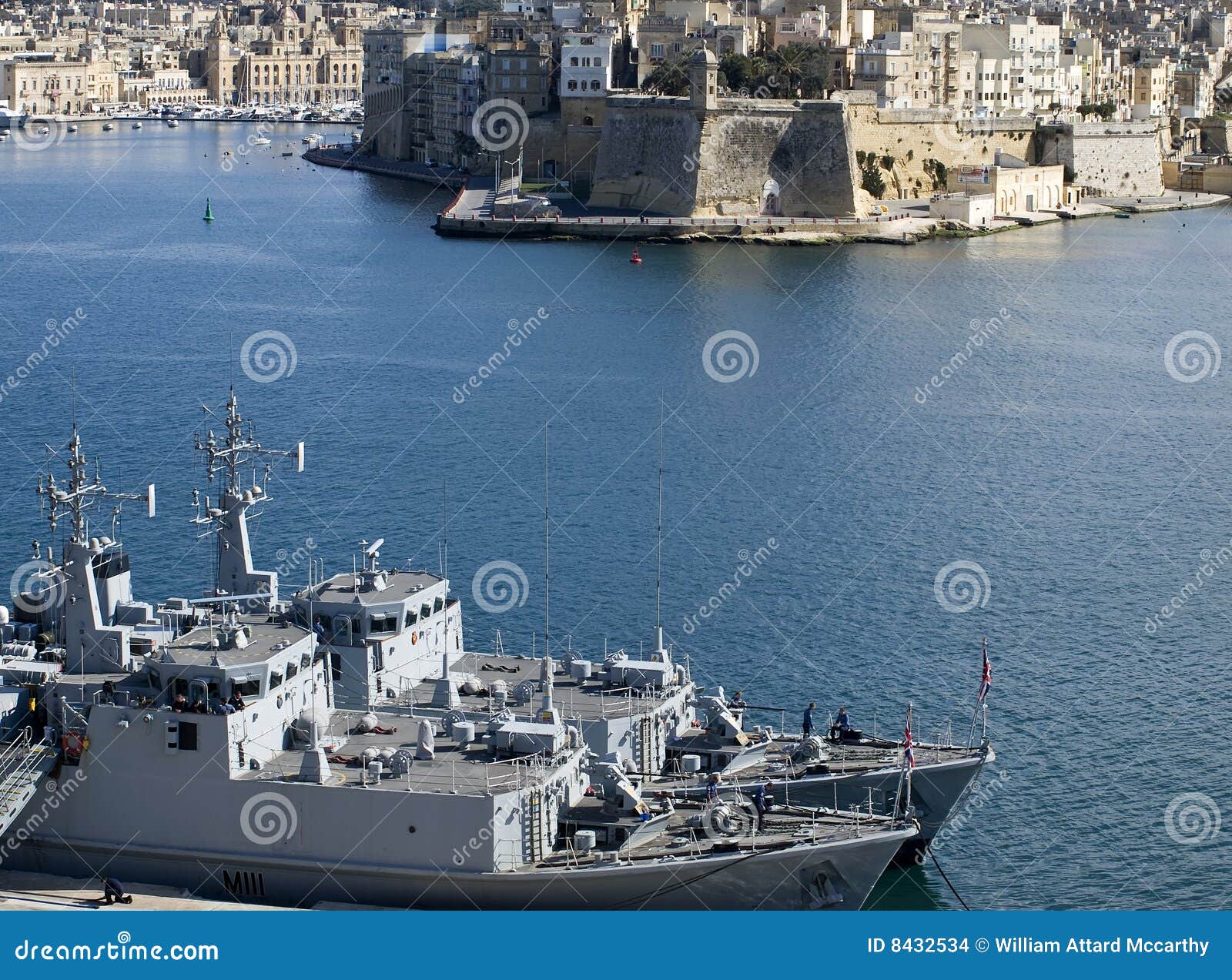 M111 HMS Blyth in Grand Harbour Editorial Stock Image - Image of ...