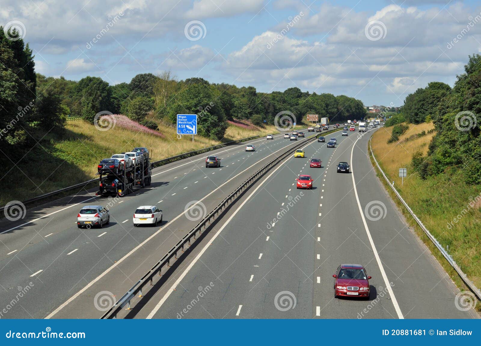 M61 motorway stock image. Image of wigan, fast, road - 20881681