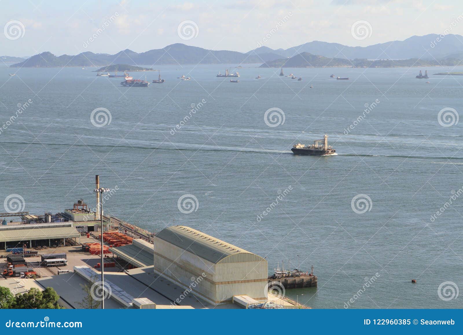 The Ma Wan Channel at Hong Kong Editorial Image - Image of dock, deck ...