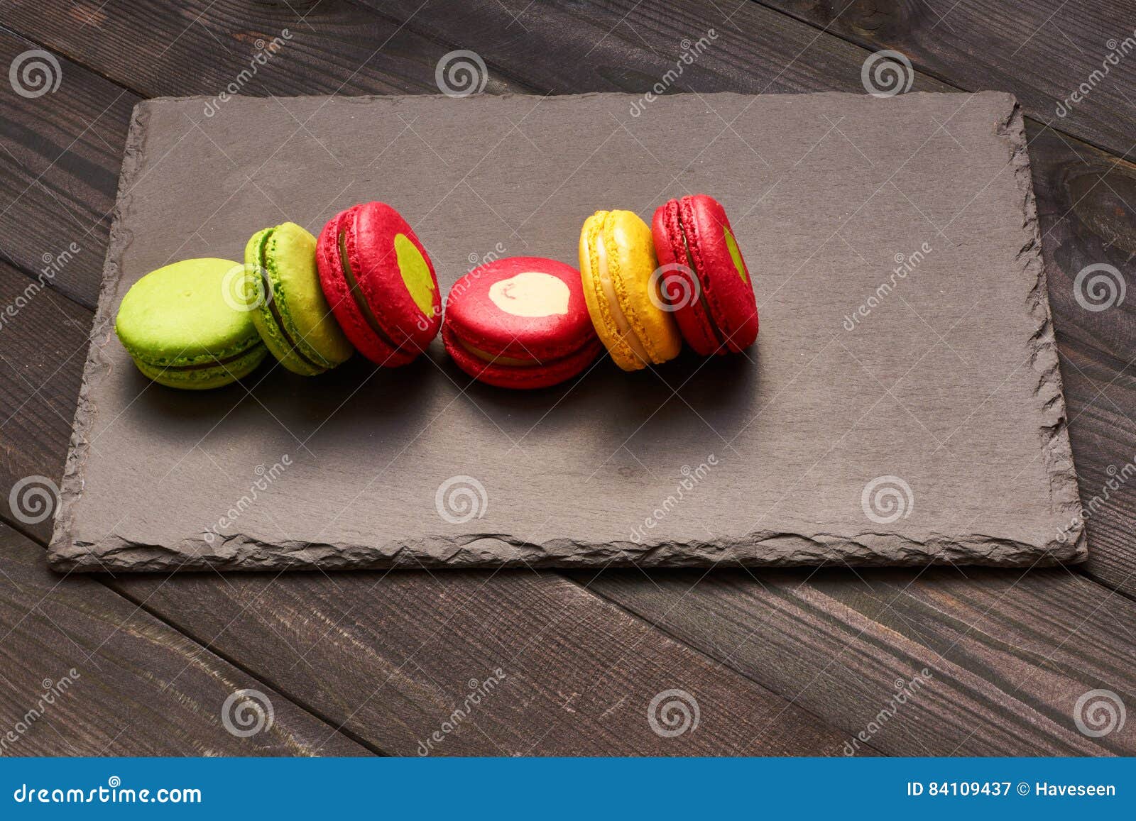 Macarrones Deliciosos Franceses Del Postre Imagen de archivo - Imagen ...