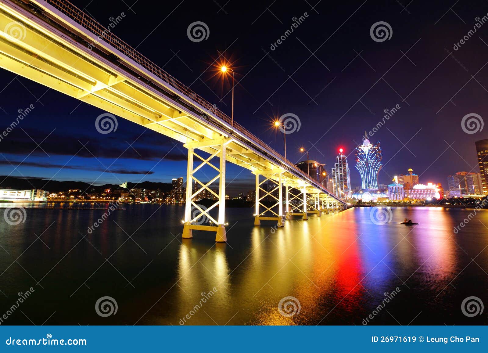 Macau city at night stock image. Image of hotel, convention - 26971619