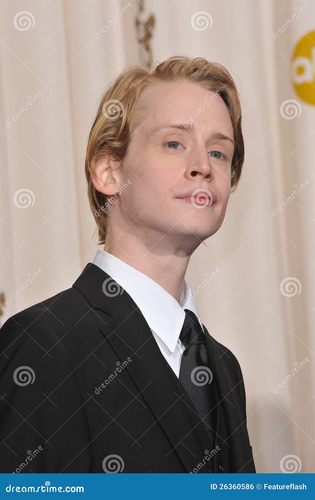 Macauley Culkin editorial photo. Image of culkin, featureflash - 26360586