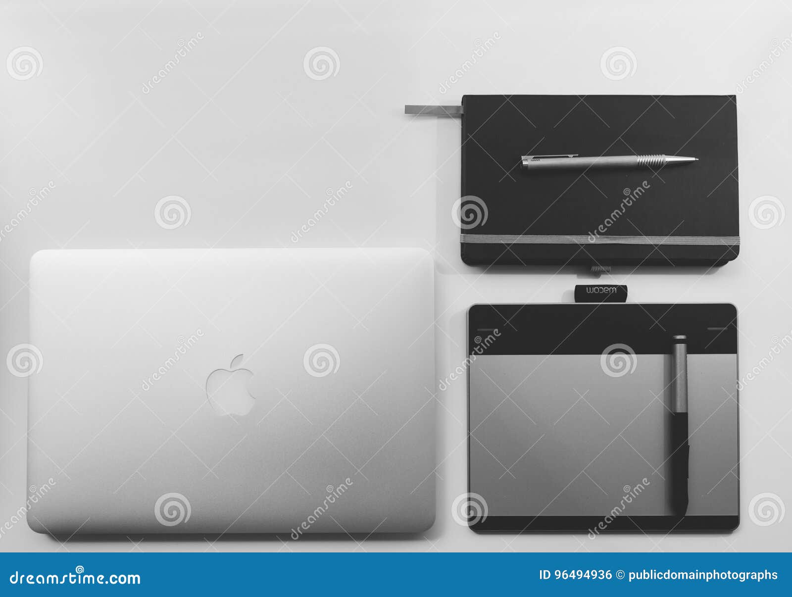 Macbook Notebook Tablet Picture. Image: 96494936