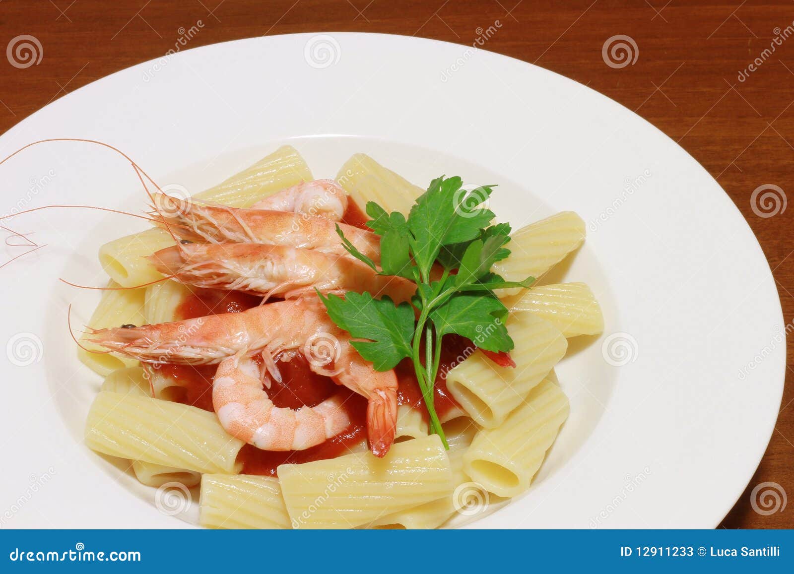 Maccaroni with shrimp stock image. Image of culinary - 12911233