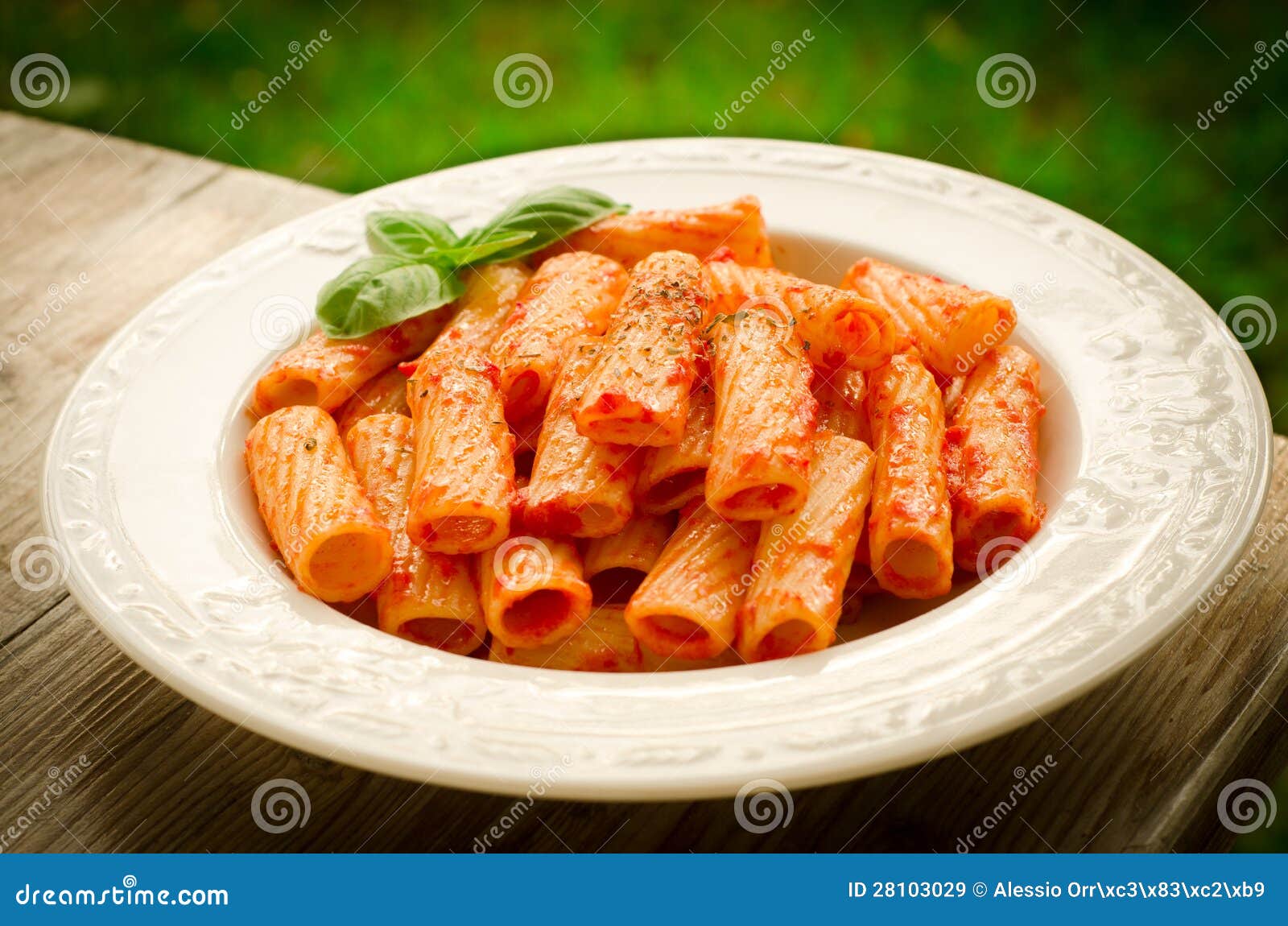 Maccheroni with Tomato Sauce Stock Image - Image of menu, recipe: 28103029