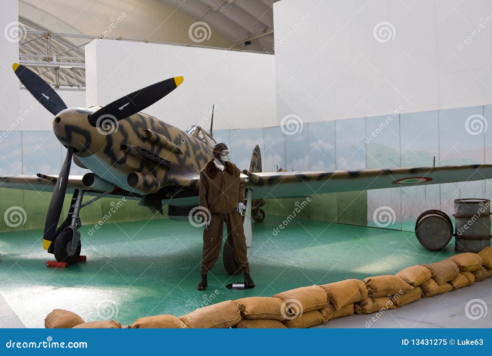 MACCHI C 205 editorial image. Image of macchi, biplane - 13431275