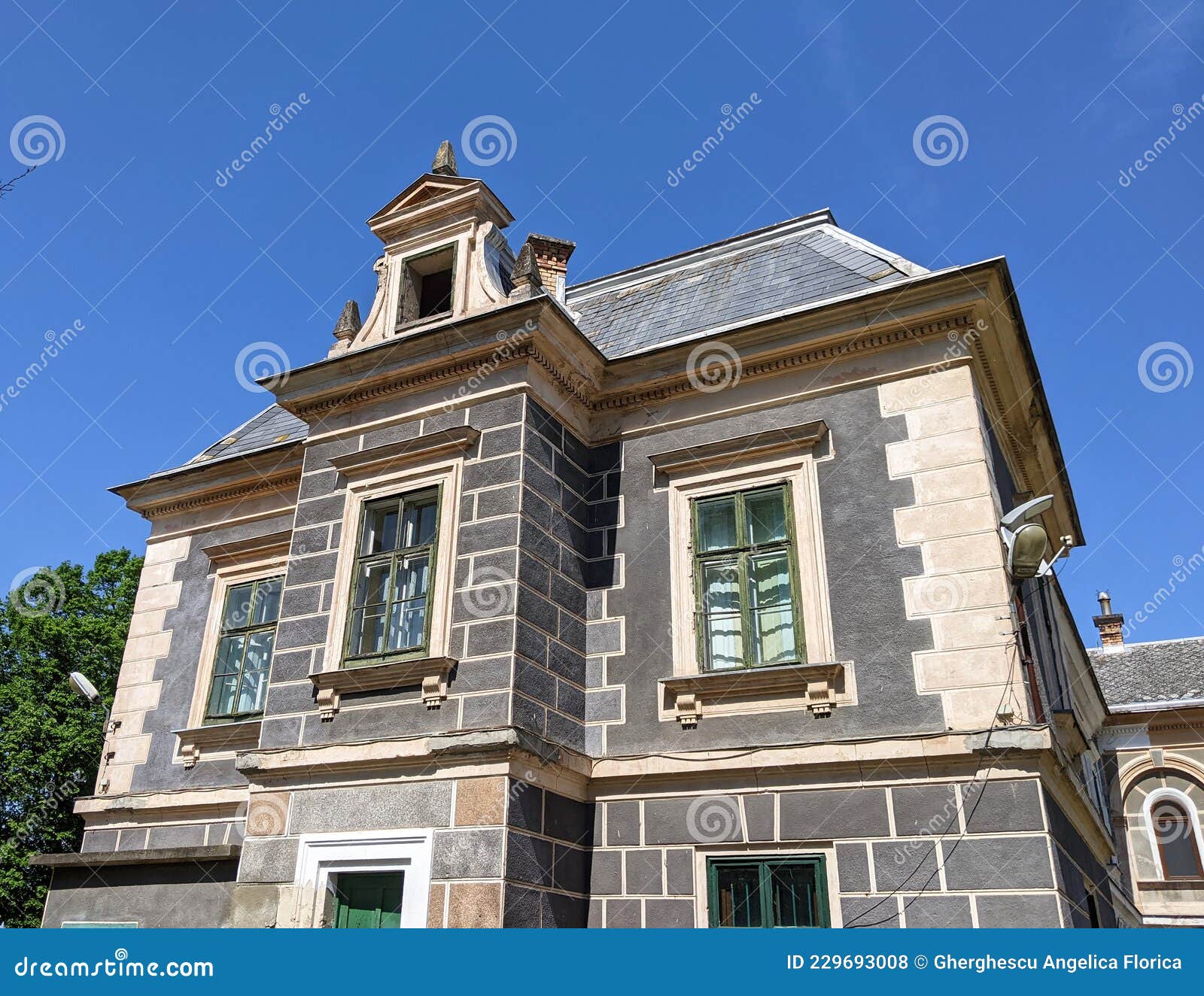 Macea Castle or Csernovics Castle - Dendrological Park Macea Arad, Arad ...