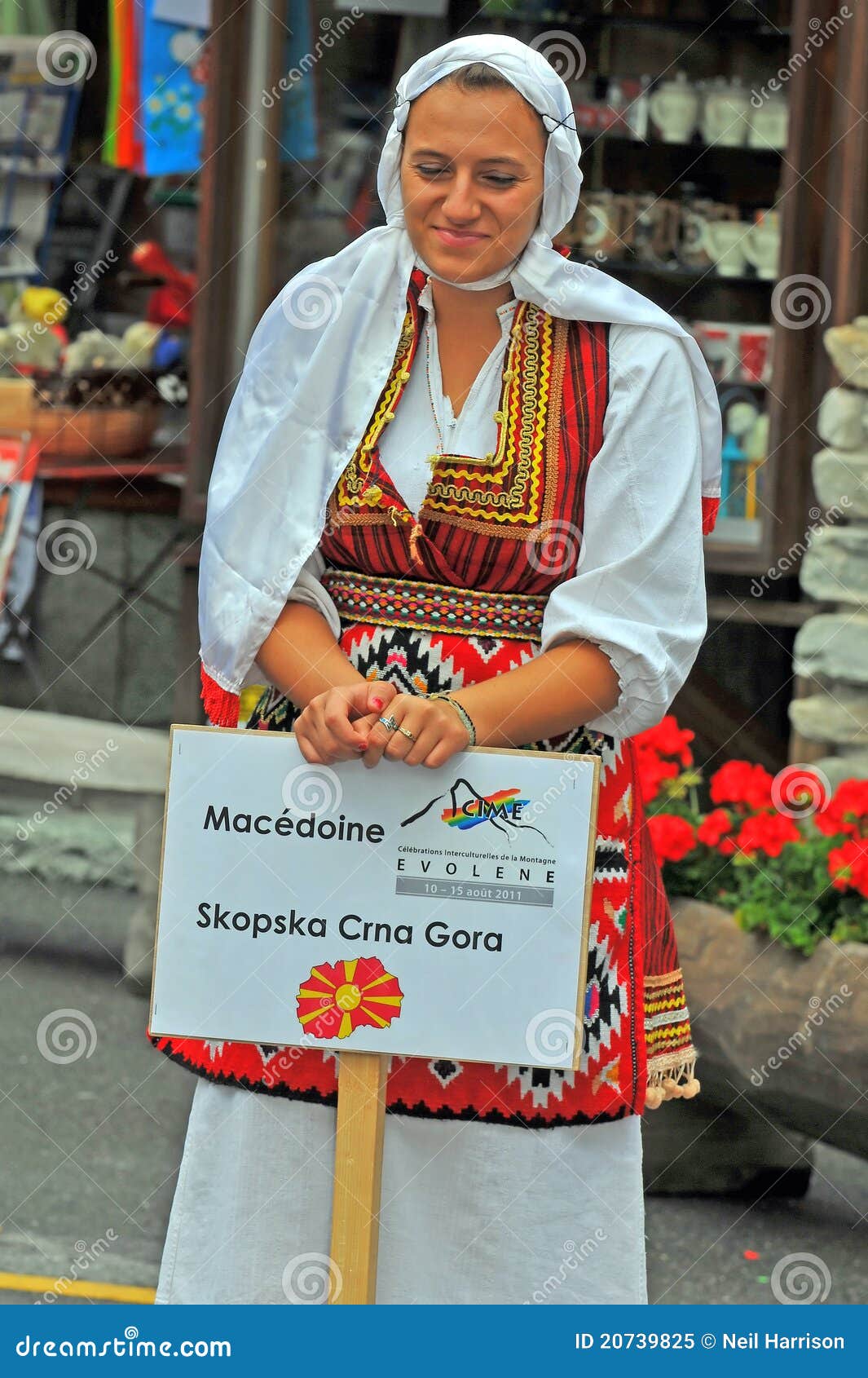Macedonian Dance Group editorial image. Image of slav - 20739825