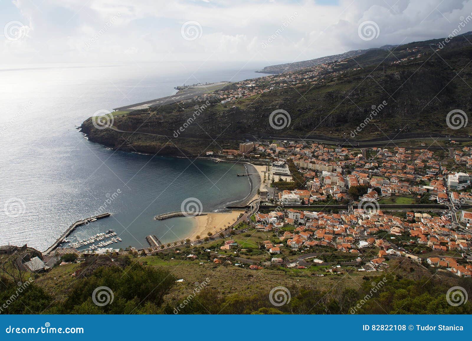 Machico Madera fotografia stock editoriale. Immagine di città - 82822108