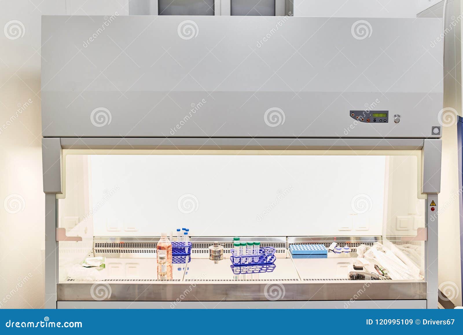 Machine De Laboratoire Médical Analyse De Sang Image stock - Image du ...