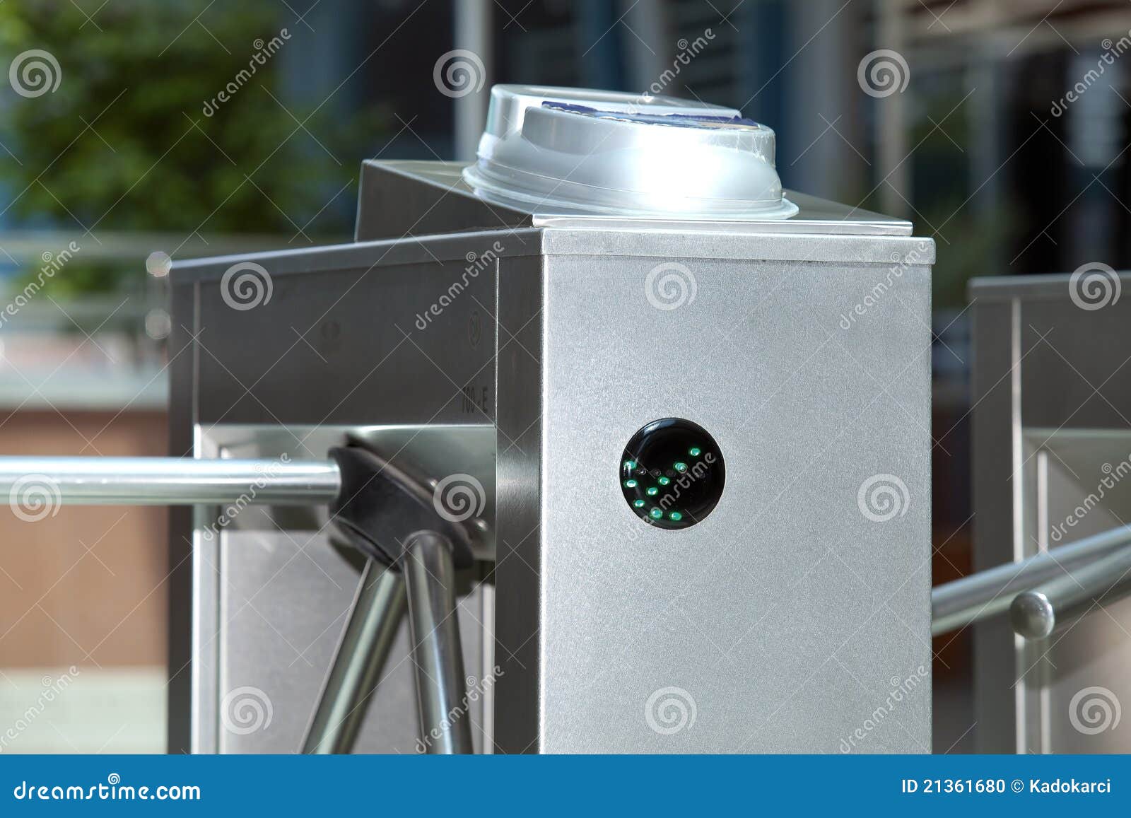 MACHINE DE VALIDATION DE BILLET Photo stock - Image du bouton, salaire ...
