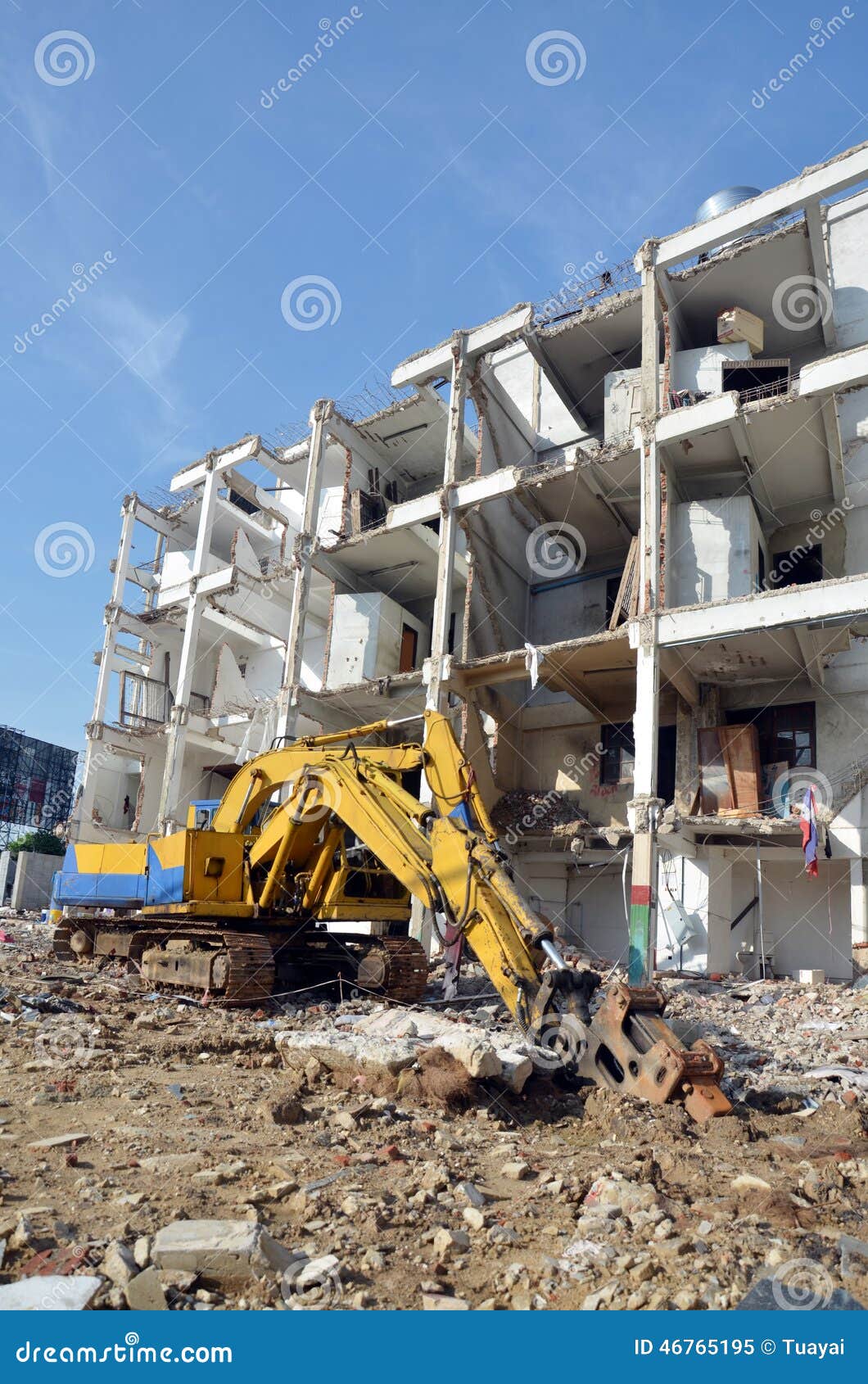 Machine for Demolish or Pull Down Building Structure in Thailand Stock ...