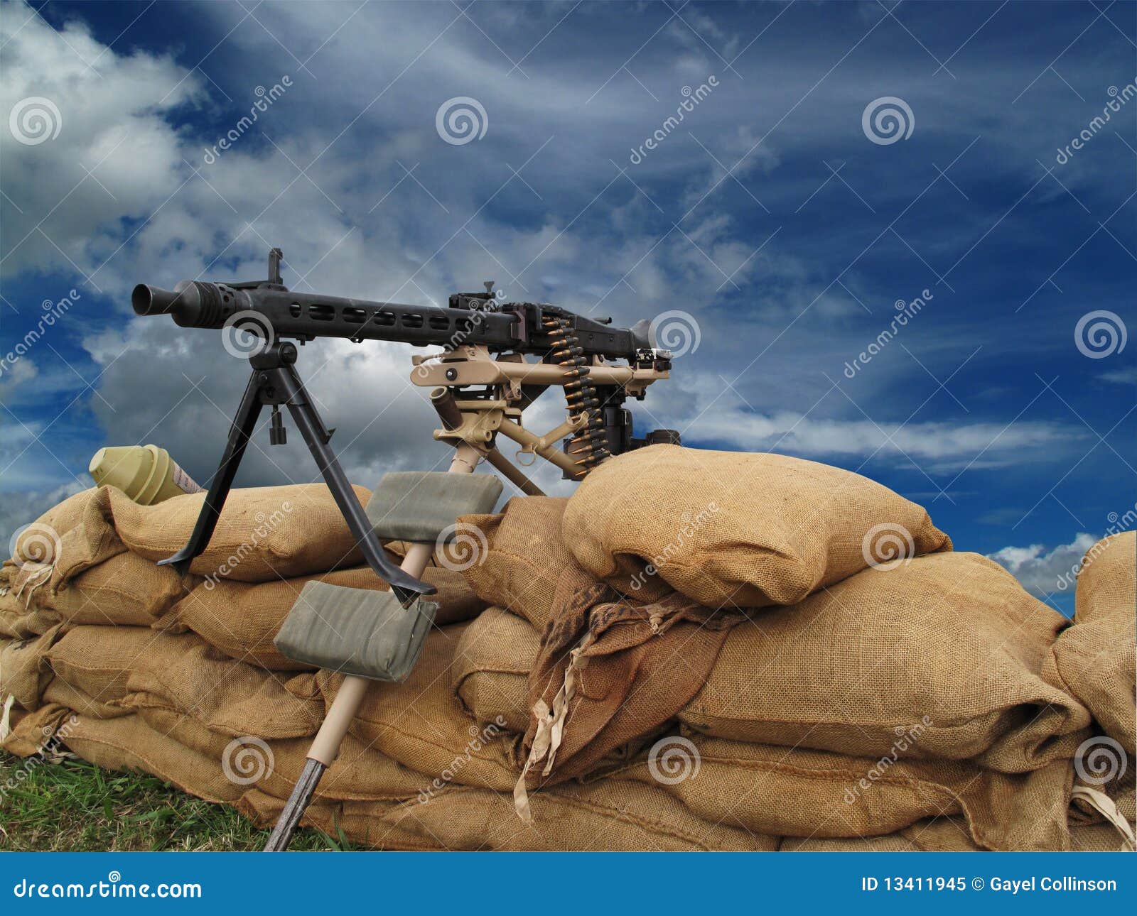 Machine gun stock image. Image of warfare, conflict, ammunition - 13411945