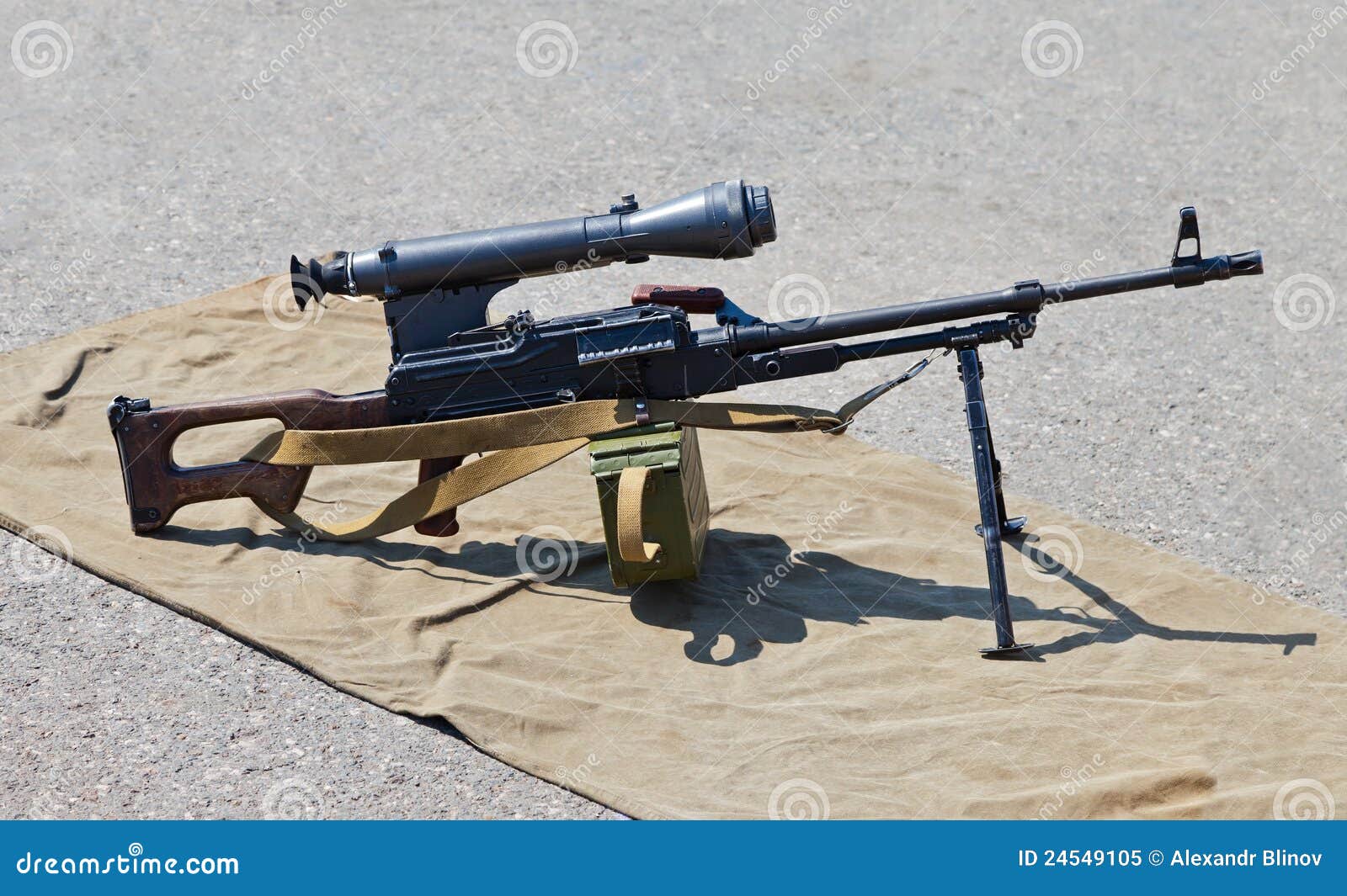 Machine gun kalashnikov stock image. Image of challenge - 24549105