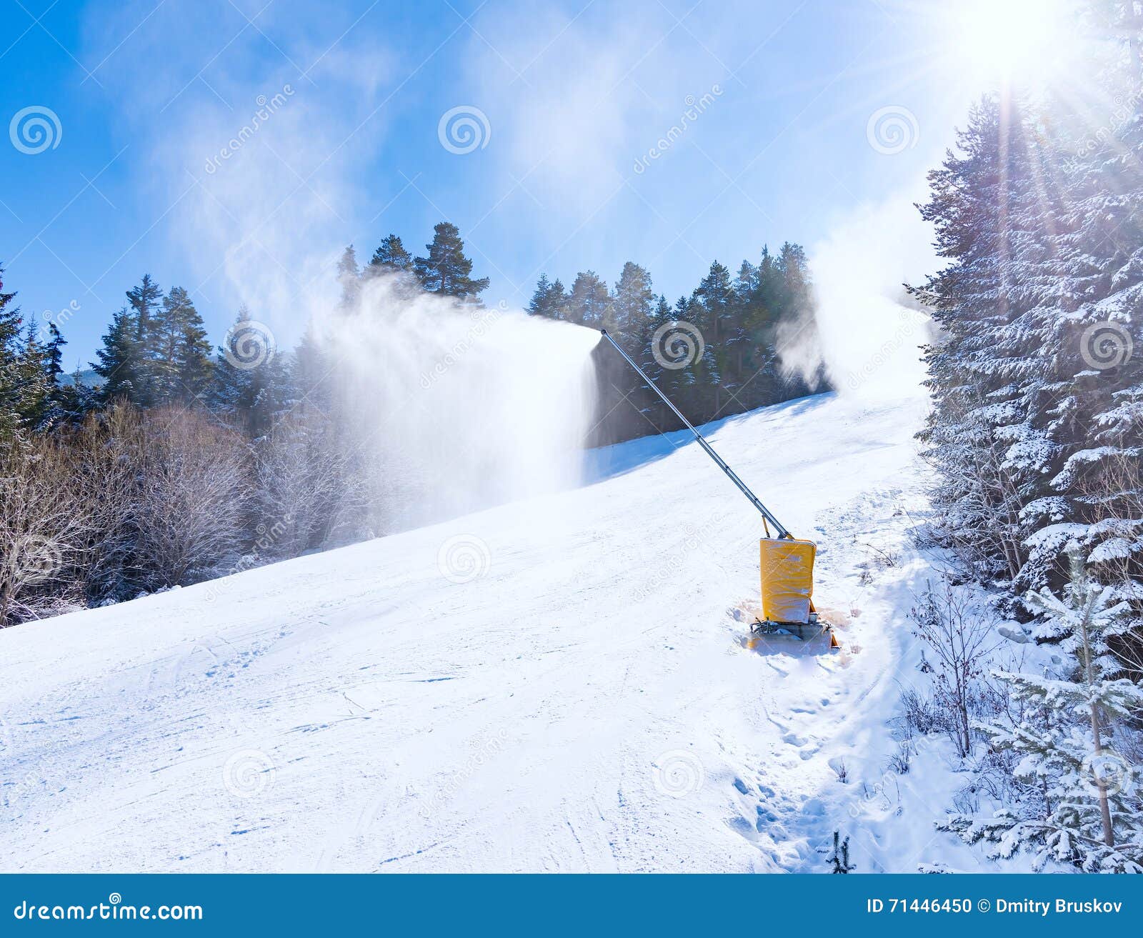 Machine gun snowmaking stock photo. Image of hill, equipment - 71446450
