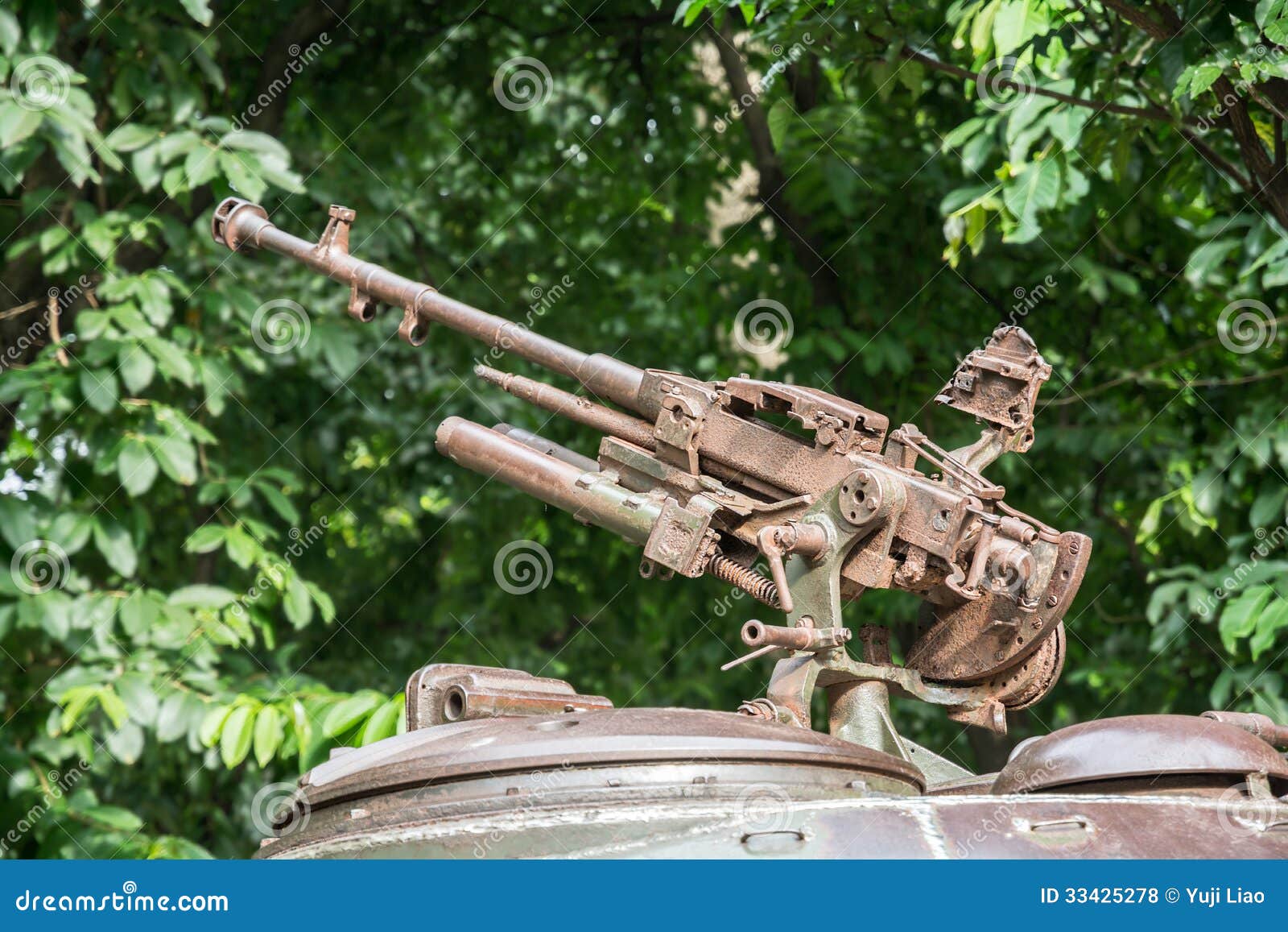Machine gun stock photo. Image of camouflage, forces - 33425278