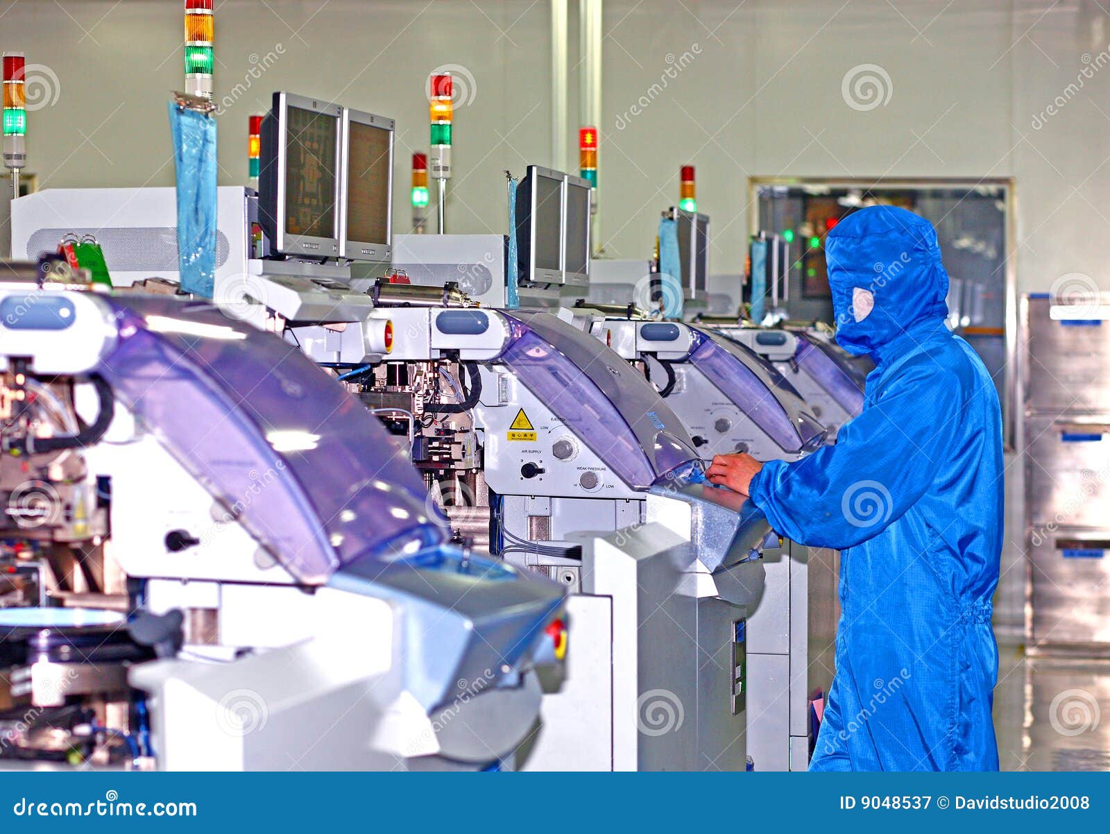Machine and operator stock image. Image of industry, operator - 9048537