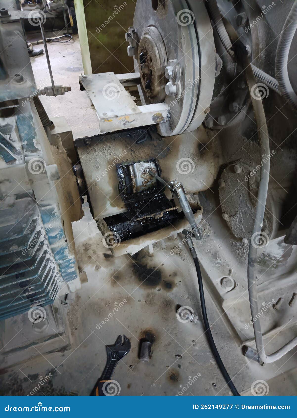 Machine pellet mill stock image. Image of mill, molding - 262149277