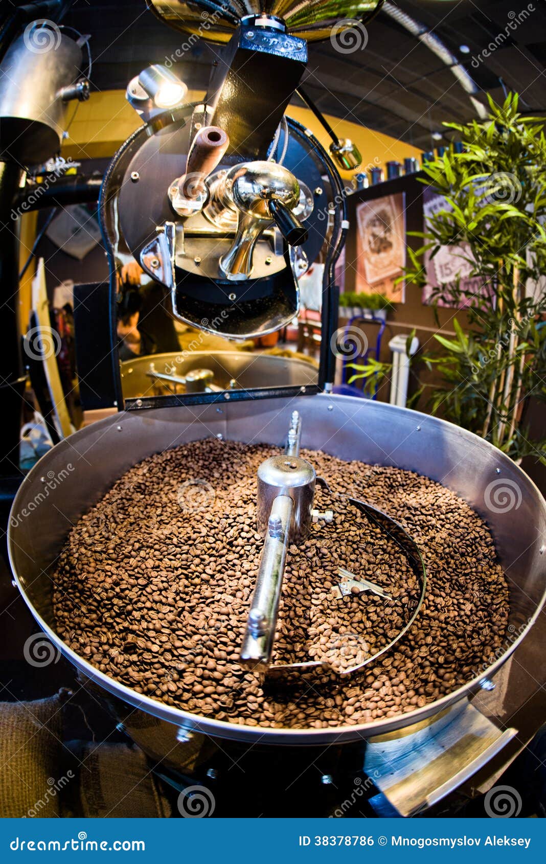 Machine for Roast Coffee Beans Stock Photo - Image of roast, device ...