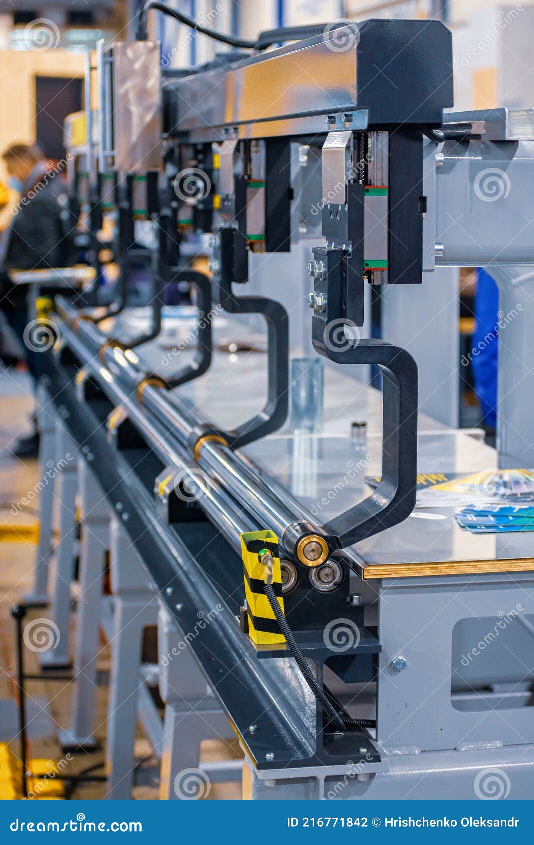 Machine with 3 Rollers for Rounding and Gutter Production Stock Photo ...
