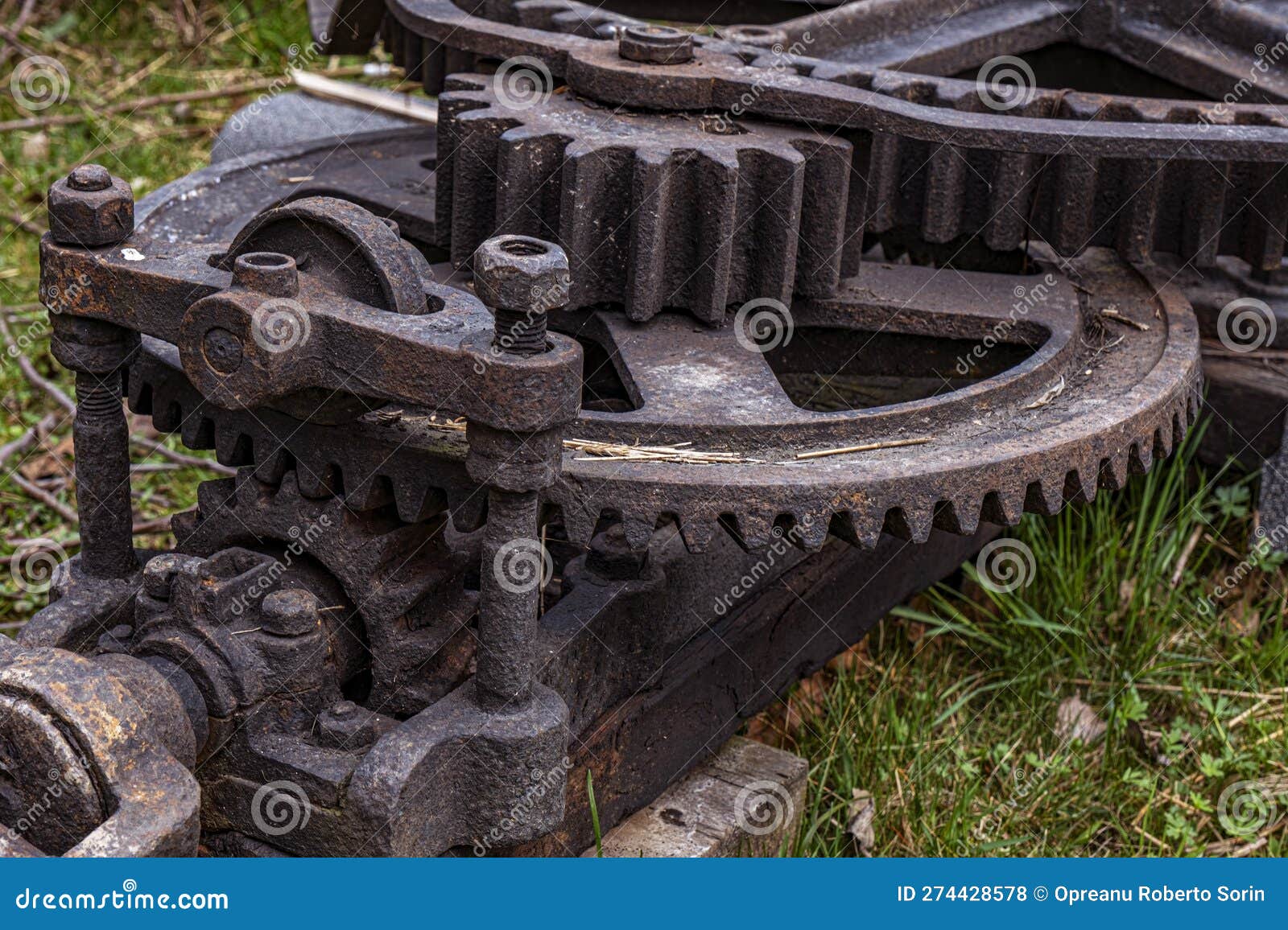 Machine with rusty gears stock photo. Image of machine - 274428578