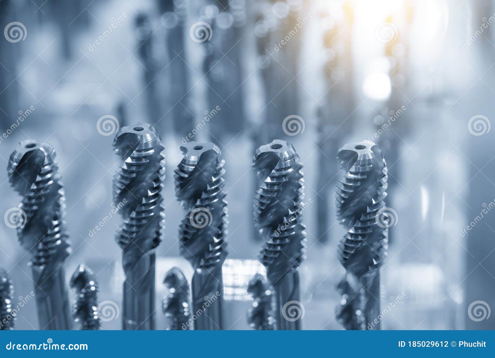 The Machine Tapping Tool for Making Thread by CNC Milling Machine ...