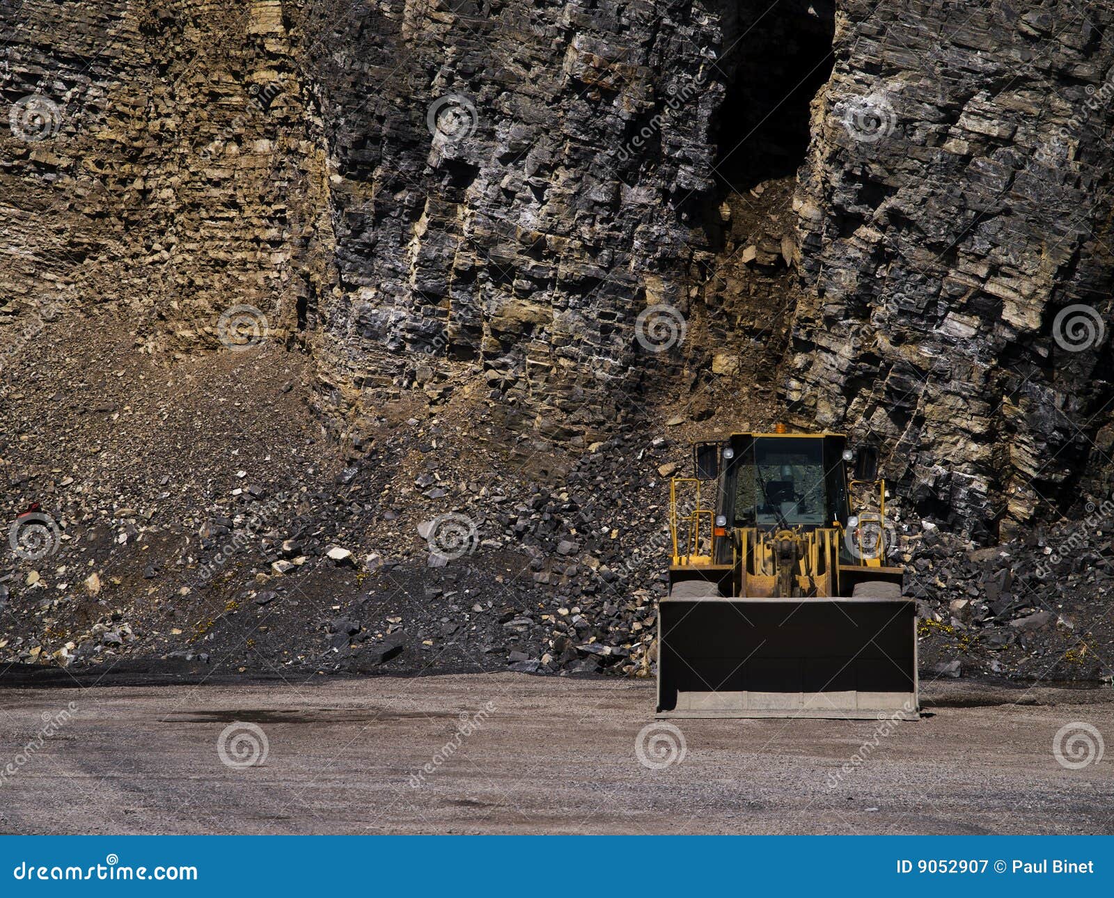 Machinery in a mine stock image. Image of sand, bucketwheel - 9052907