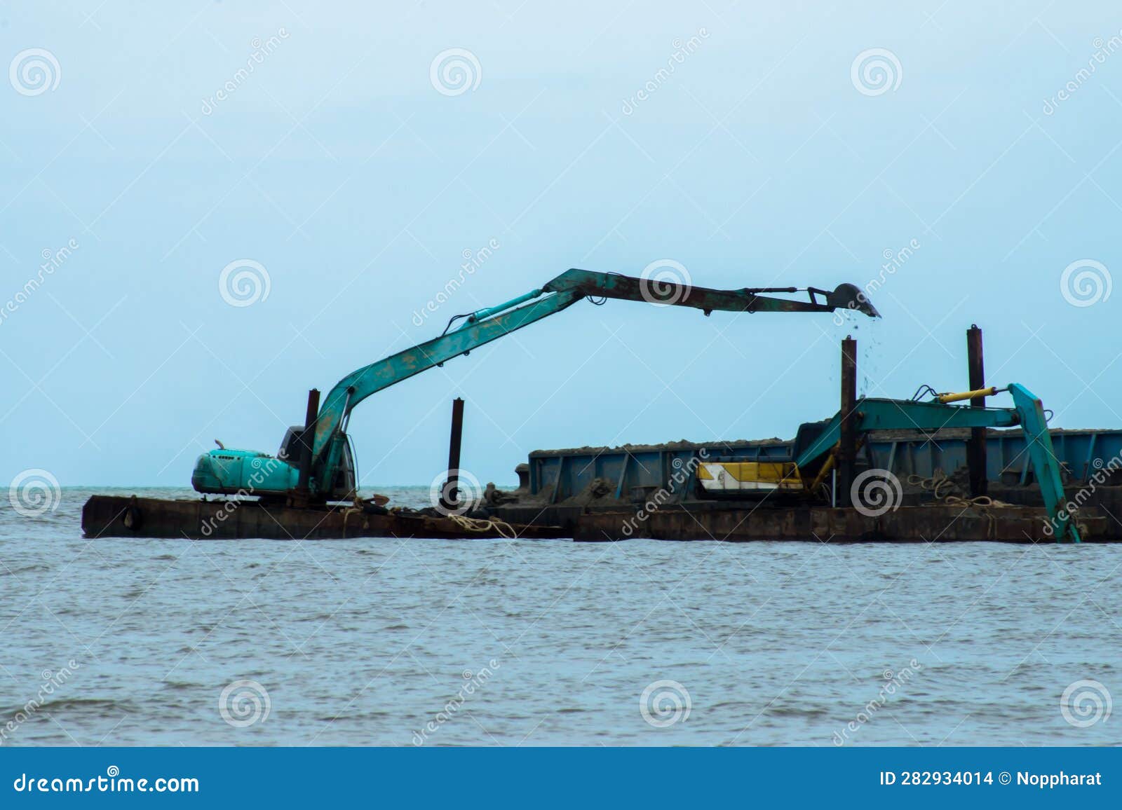 Machines are Dredging Sand in the Sea Stock Photo - Image of vessel ...
