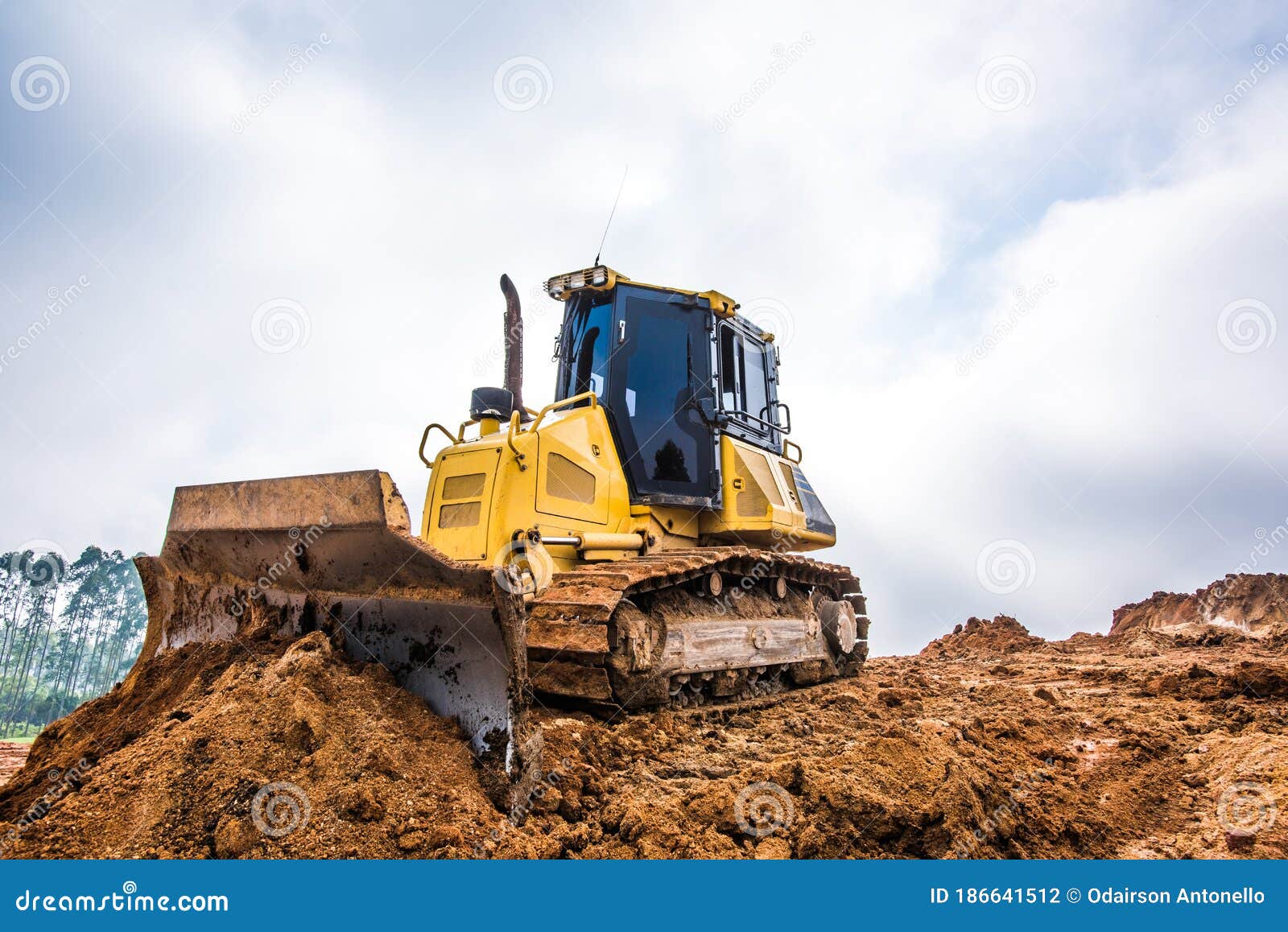 Machines Excavating the Soil from the Beginning of the Work. Stock ...