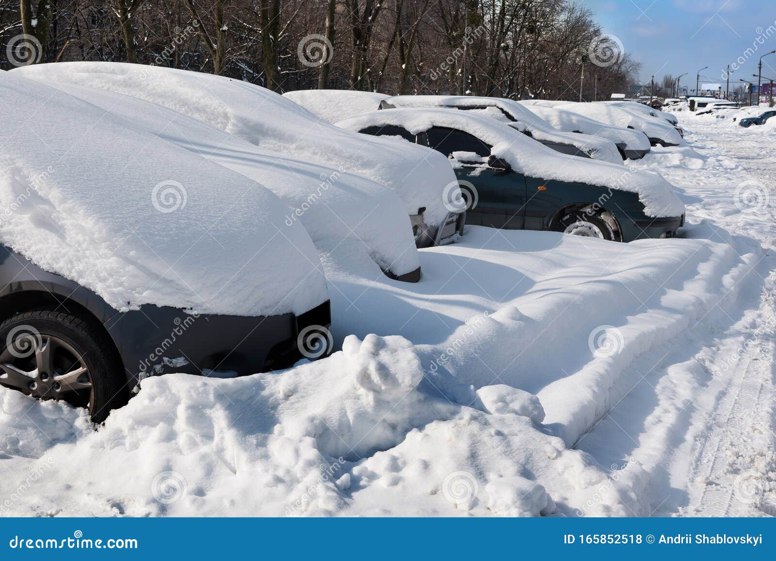 Machines on Parking are Covered by Snow. Cold in Winter Stock Photo ...