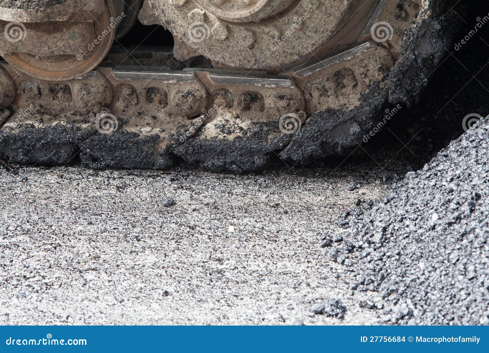 Machines Pouring Asphalt Photos - Free & Royalty-Free Stock Photos from ...