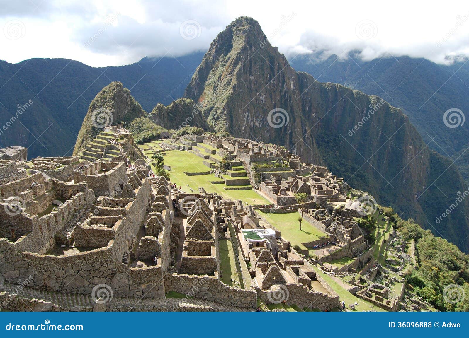 Machu Picchu foto de archivo. Imagen de contraste, ruinas - 36096888